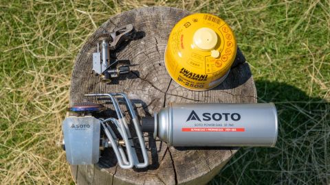 初心者におすすめはCB缶？OD缶？初心者こそ知っておくべきバーナーの選び方 | バーナー・燃焼器具 【BE-PAL】キャンプ、アウトドア、自然派生活の情報源ビーパル