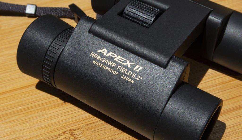 初めて買う人にぴったり！ビクセンの新作小型双眼鏡「APEX Ⅱ HR8×24WP」を使ってみた | アウトドア雑貨・小物 【BE-PAL ...