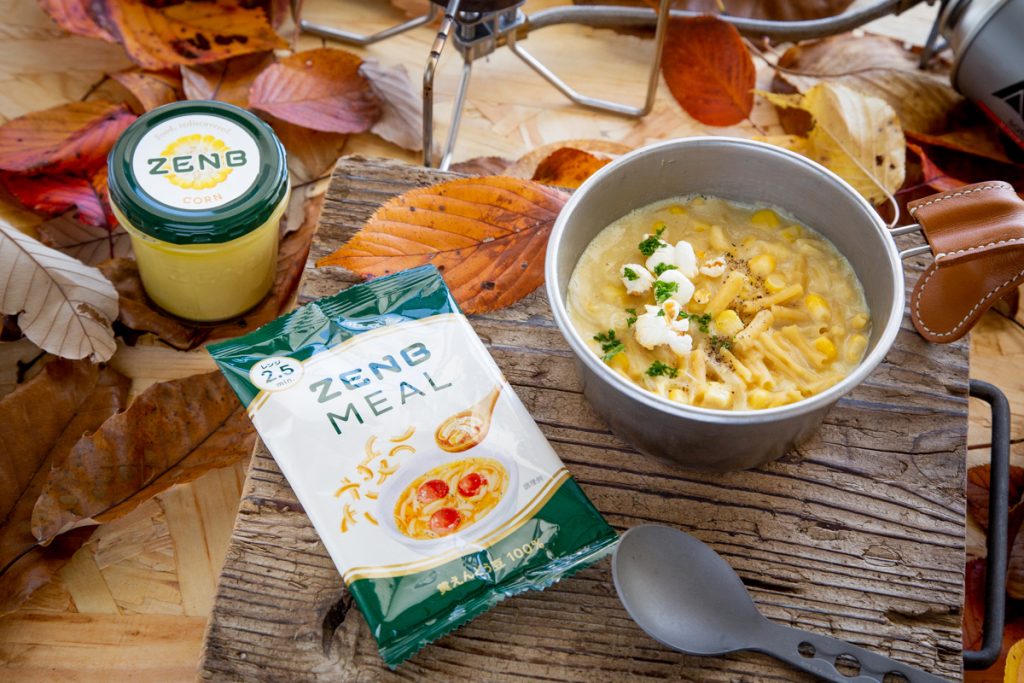 ZENBミールを使ったワンバーナークッキング「コーン・コーン・コーンポタージュ」 | 料理・レシピ 【BE-PAL】キャンプ、アウトドア、自然派生活の情報源ビーパル