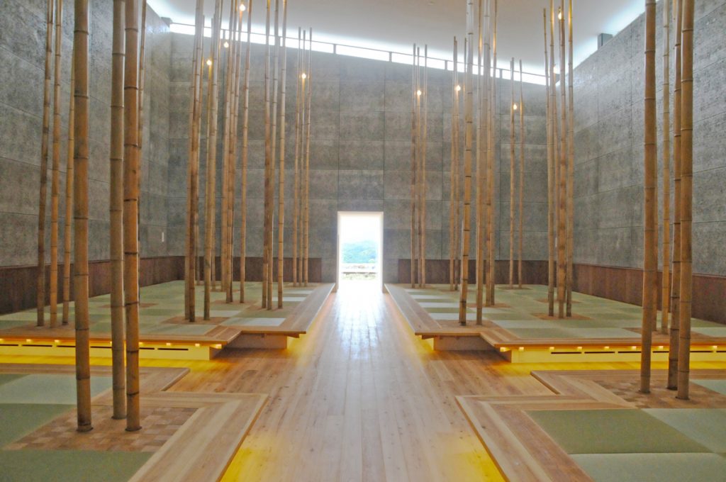 車中泊OK！三重県多気町の商業リゾート施設「VISON」に19時間滞在し堪能しまくってみた | キャンピングカー・車中泊 【BE-PAL ...