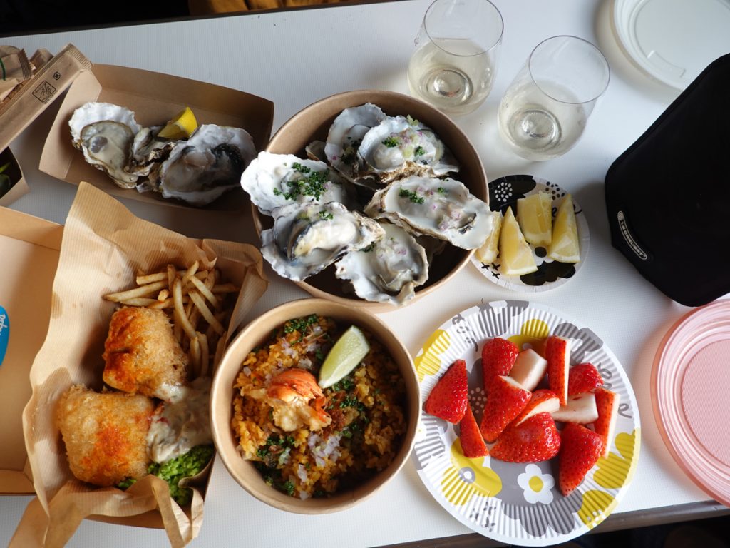 車中泊OK！三重県多気町の商業リゾート施設「VISON」に19時間滞在し堪能しまくってみた | キャンピングカー・車中泊 【BE-PAL ...