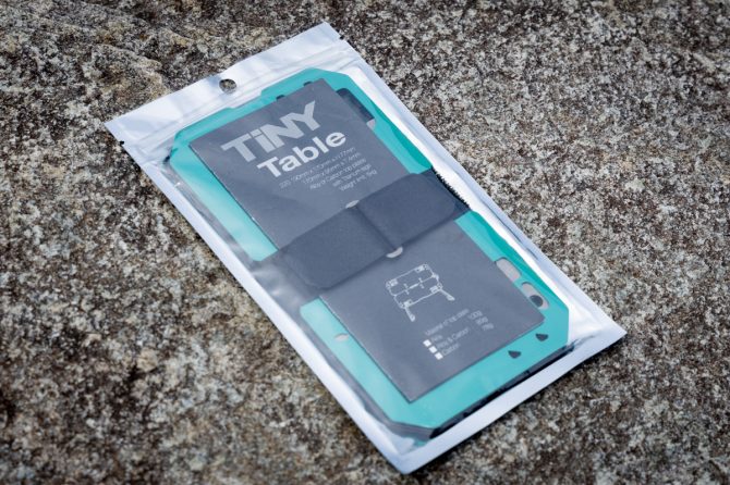重量わずか89g!? 収納も超コンパクトな「タイニー・テーブル」が秀逸すぎた | テーブル 【BE-PAL】キャンプ、アウトドア、自然派生活の情報源ビーパル