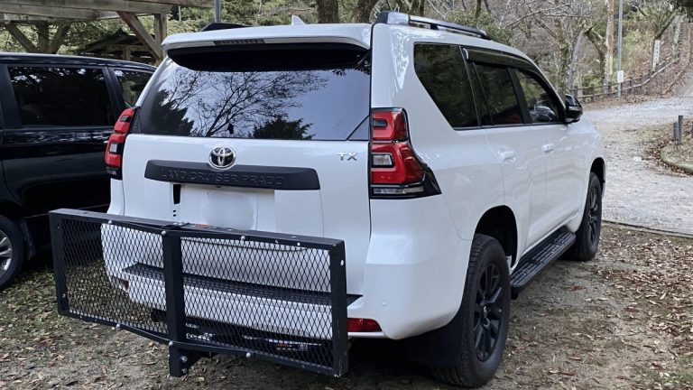 RVとはどんなクルマ？SUVとの違いもあわせて紹介 | クルマの旅・ドライブ 【BE-PAL】キャンプ、アウトドア、自然派生活の情報源ビーパル