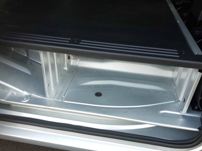 このクルマ知ってる？軽EV「ASF2.0」はたっぷり積めてよく走るぞ！ | 試乗記 【BE-PAL】キャンプ、アウトドア、自然派生活の情報源ビーパル