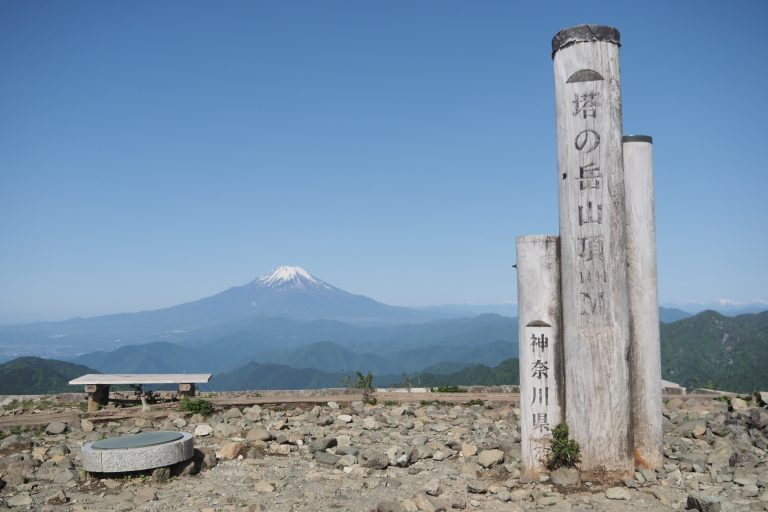 パーゴワークス「ラッシュ 11R」は長く使い続けられるバックパックだ！ | トレイルランニング 【BE-PAL】キャンプ、アウトドア、自然派生活の情報源ビーパル